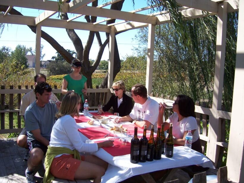Los Olivos: E-Bike Tour + Vineyard Lunch w/Wine Tasting - An Introduction to the Tour