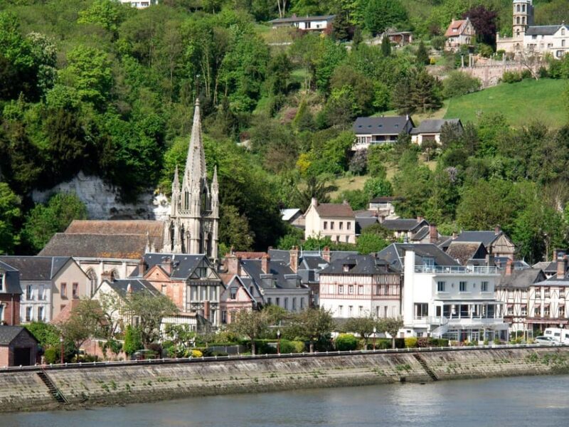 Lourdes: Express Walk with a Local in 60 minutes - Practical Details and Tips