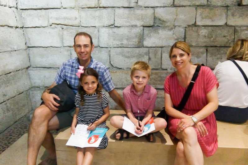 Louvre Guided Treasure Hunt for Families and Kids - Key Points