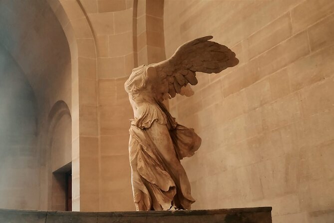 Louvre Highlights Tour for Kids With Skip-The-Ticket-Line - Must-See Masterpieces