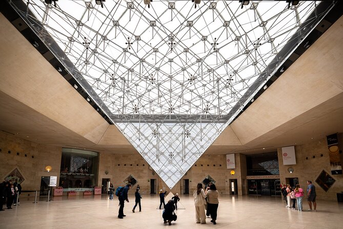 Louvre Masterpieces Express Guided Tour & French Wine Tasting - Guest Perspectives