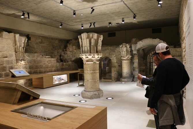 Louvre Museum: Guided Tour at Closing Time With Mona Lisa - Pricing and Cancellation Policy