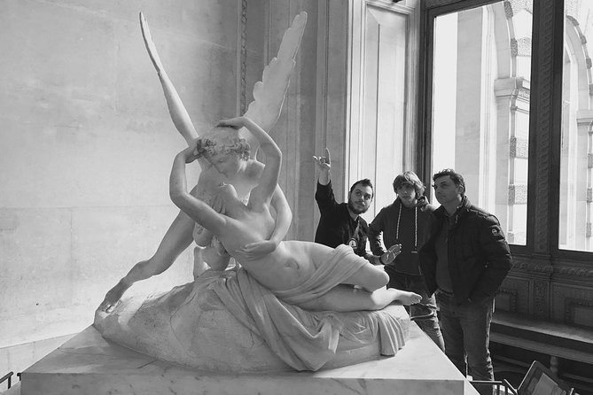 Louvre Museum Private 2-H Tour on Italian Art and Masterpieces - Meeting and Pickup Details