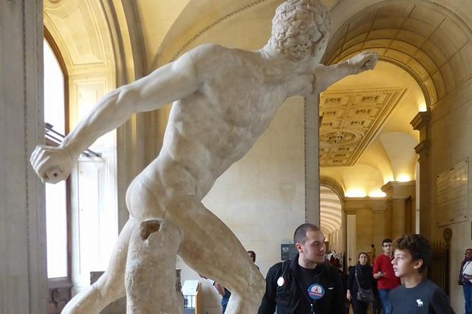 Louvre Museum Private 2-H Tour on Italian Art and Masterpieces - Exploring Italian Art Beyond the Louvre