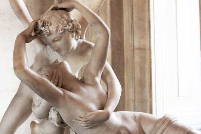 Louvre Museum Private Guided Tour With Reserved Access - Tour Experience