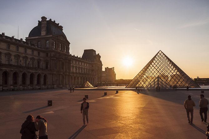 Louvre Museum Skip-the-Line Highlights Tour with Mona Lisa - The Guide and Group Size: Making or Breaking the Experience