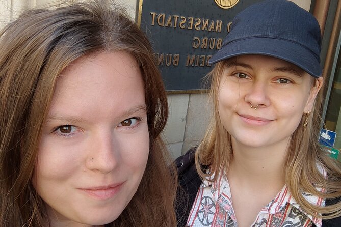 Love and War in Berlin: Self-Guided Story Puzzle Walk - Who Will Love This Tour?