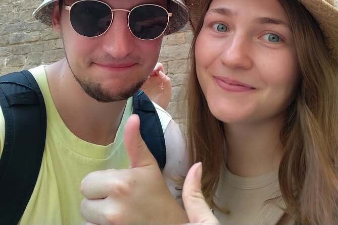 Love in the Gothic Quarter Barcelona: Self-Guided Romantic Walk - Exploring the Itinerary in Detail