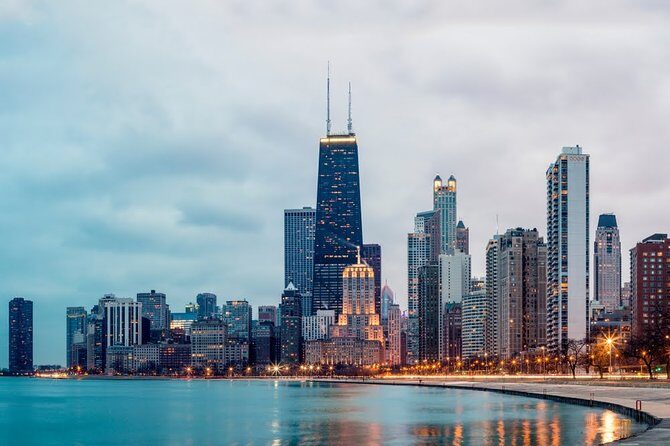 Love is in the Windy City - Chicago Private Walking Tour - The Sum Up