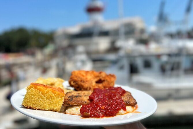 Lowcountry Lunch Buffet Cruise in Hilton Head - The Food: A Taste of the Lowcountry