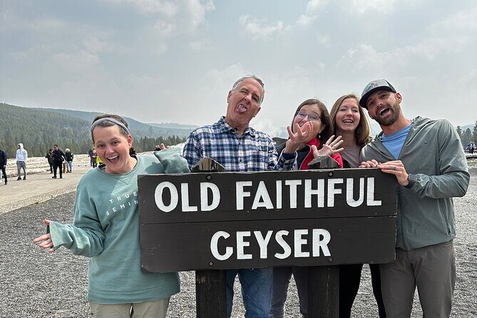 Lower Loop Hot Springs Geysers Private West Yellowstone - The Itinerary in Depth