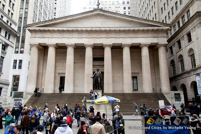 Lower Manhattan Tour: The Remnants of Dutch New Amsterdam! - Small-Group Format Benefits