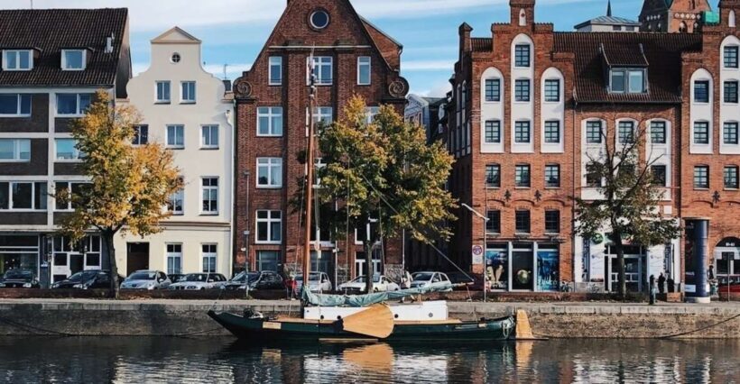 Lübeck: Architecture and Local Craft Private Guided Tour - What Makes This Tour Stand Out