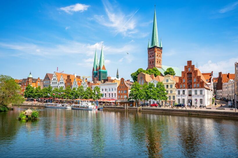 Lübeck from Hamburg 1-Day Private Trip by Train - The Journey Begins: From Hamburg to Lübeck