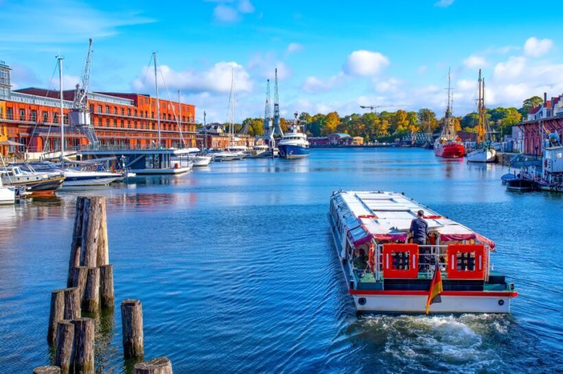 Lübeck from Hamburg 1-Day Private Trip by Train - The Value of the Guided Experience