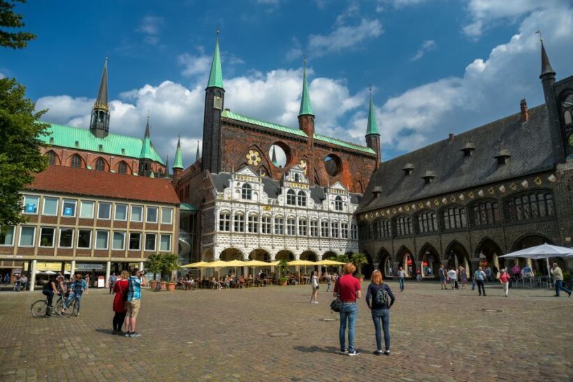 Lübeck: Old Town Highlights Private Walking Tour - FAQ