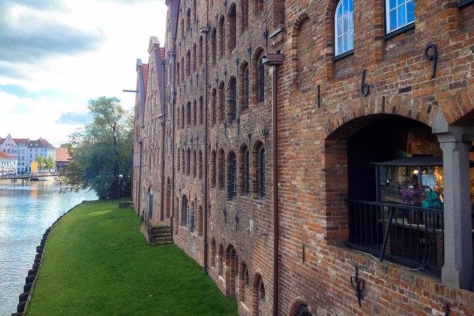 Lübeck walking tour with licensed guide - Practical Details: What You Need to Know