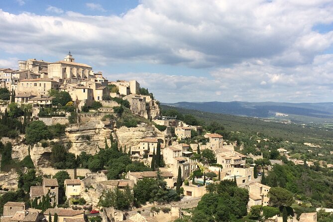 Luberon, Roussillon & Gordes Half-Day Tour From Avignon - Best Time to Book