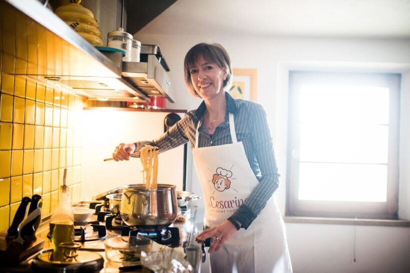 Lucca: Cooking Class at a Local's Home - Key Points