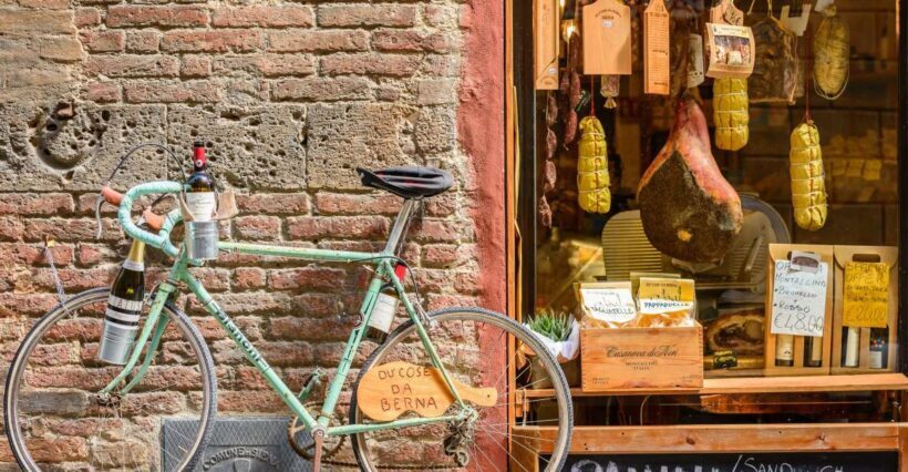 Lucca: Guided Food Walking Tour with Tastings - Practical Considerations