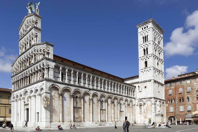 Lucca: Self-Guided Tour by Bike With MAP - Included and Excluded Features