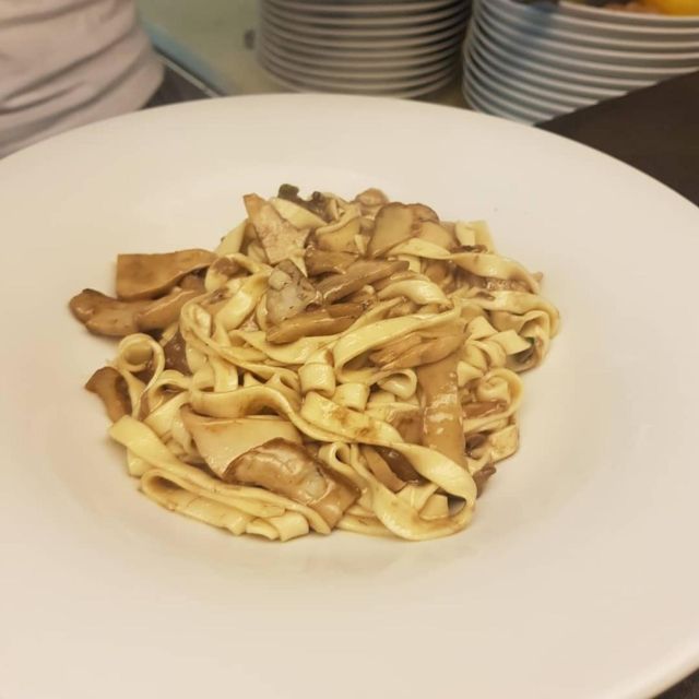 Lucca: Traditional-Traditional Cooking Class cuisine course - What to Expect During the Cooking Class