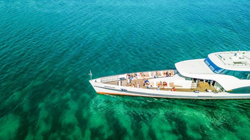 Lucerne: 1-Hour Cruise on Panoramic Yacht - Onboard Amenities and Accessibility