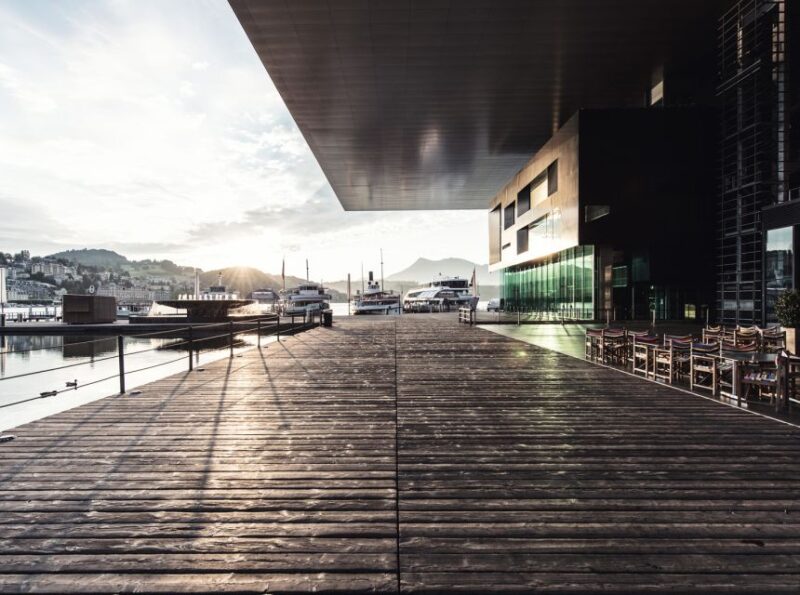 Lucerne: Guided Walking Tour With an Official Guide - Exploring Lucernes Old Town