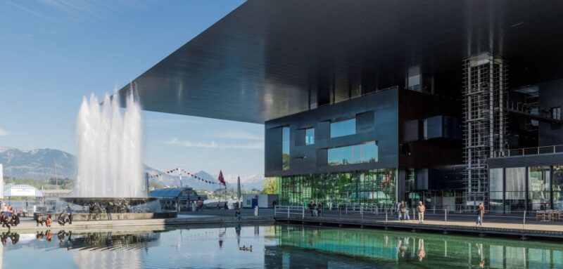 Lucerne: Guided Walking Tour With an Official Guide - Customer Reviews and Ratings