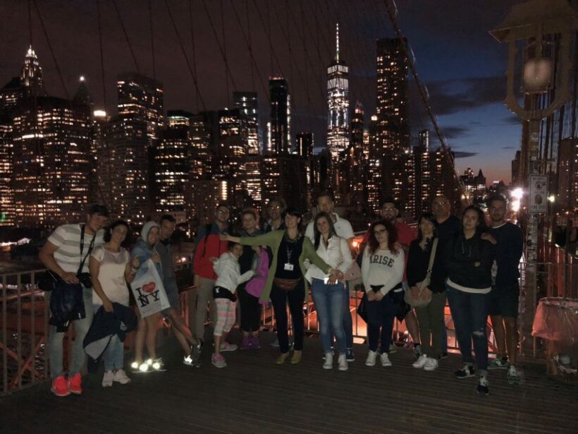 Luci e Ponti di New York- Night Tour in Italiano - Starting Point and Transportation