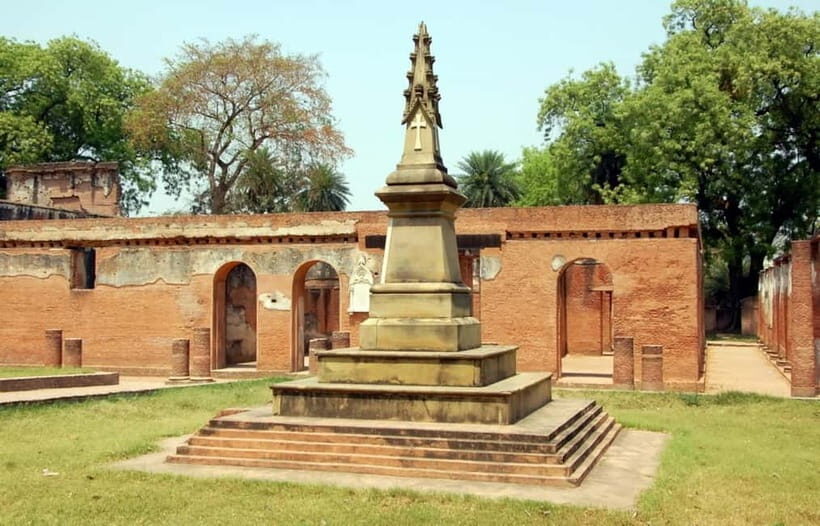 Lucknow Colonial Heritage Walk: Guided Tour by Foot - FAQ