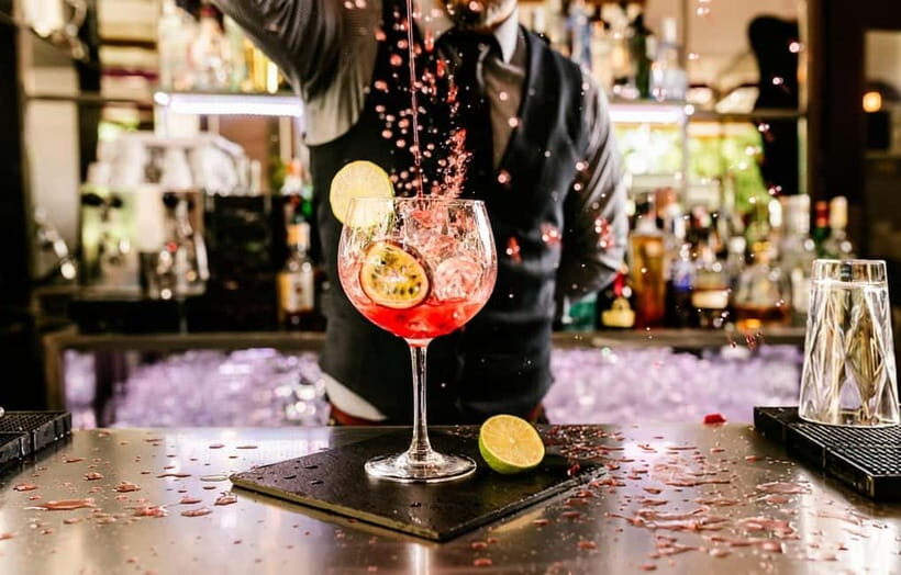 Lucknow: Guided Pub Hopping Experience with a local - FAQ