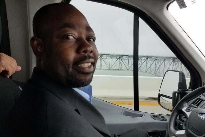 Lucky Star Tour is one of the best transportation providers in Washington DC - Lucky Star Tour: An Authentic, Flexible Way to Explore Washington DC