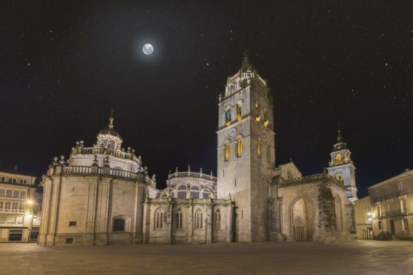 Lugo: Cathedral of Santa Maria Entry Ticket and Audio Guide - An Introduction to Lugo’s Cathedral: The Heart of Galicia’s Architectural Heritage