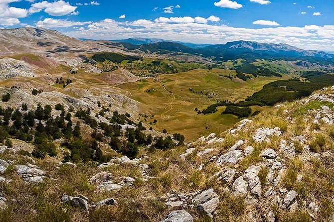 Lukomir Nomad Village Hiking From Sarajevo - Local Lunch Included - Exploring Umoljani and Lukomir Villages