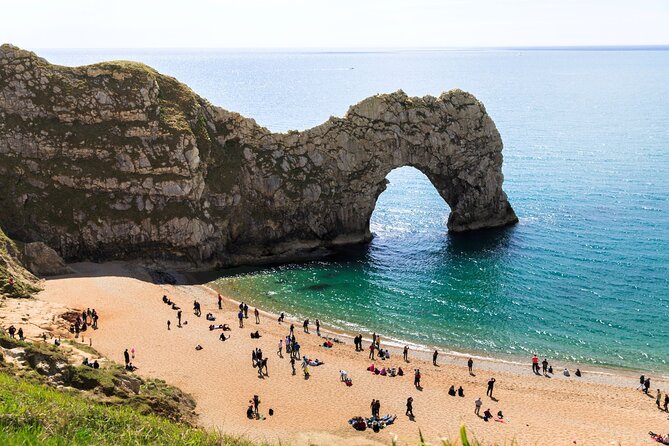 Lulworth Cove & Durdle Door Mini-Coach Tour from Bournemouth - FAQ