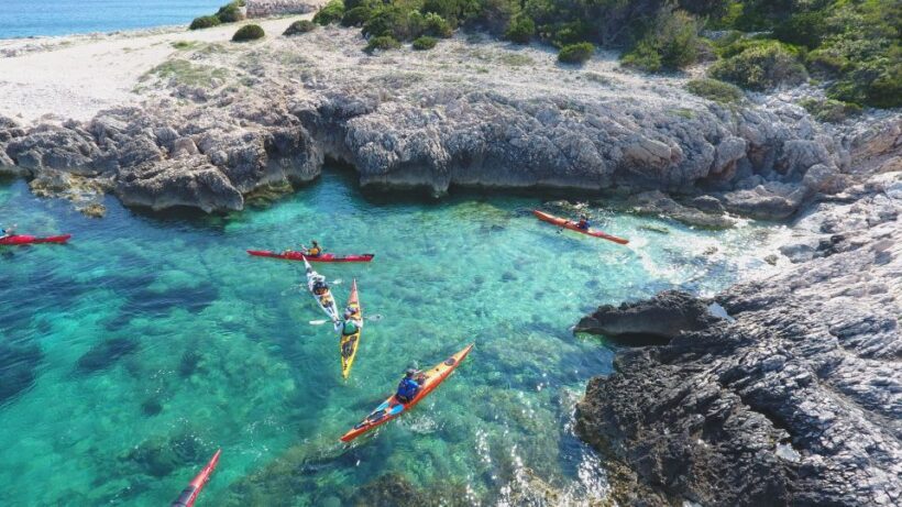 Lumbarda: Half-Day Kayaking and History with Wine delight - The Experience: What Reviewers Say