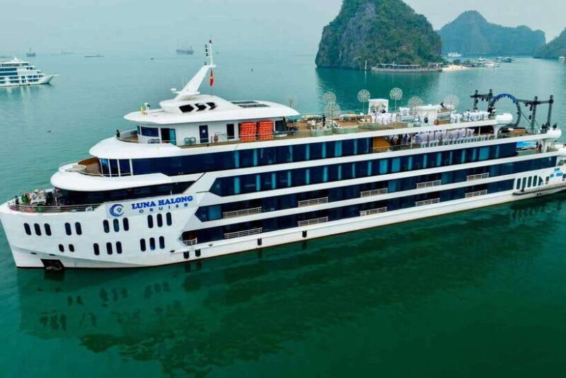 Luna Cruise Ha Long Bay: The Ultimate Luxury Experience - Key Points