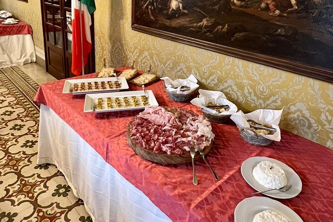 Lunch and Tasting of Traditional Balsamic Vinegar of Modena - Host and Atmosphere