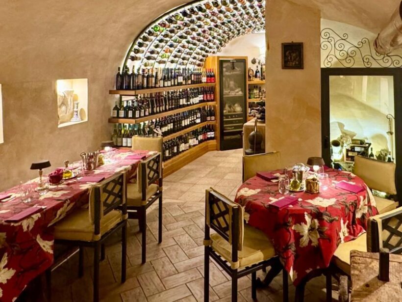 Lunch Food Tasting with Wine Pairing Experience Trastevere - The Venue: A Historic Underground Cellar in Trastevere