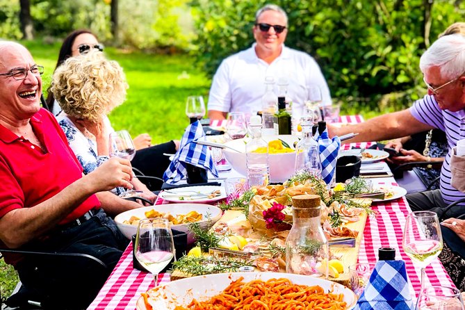 Lunch in the Olive Grove - FAQ