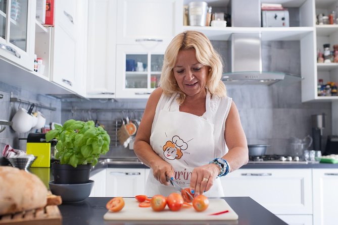 Lunch or dinner and cooking demo at a local home in Viareggio - Who Will Love This Tour?