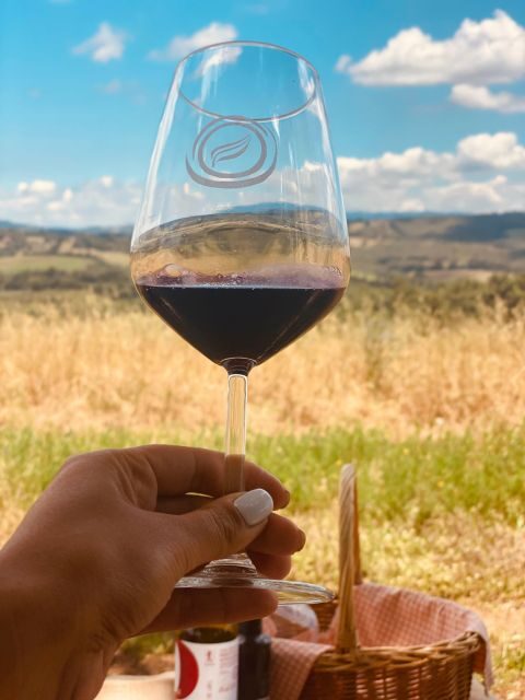 Lunch Picnic in the scenic hills of Maremma Tuscany - FAQs