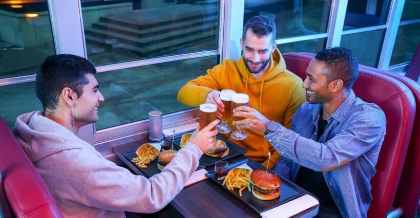 Luxembourg: American-Style Dinner in a Vintage Bus - Who Should Consider This Tour?