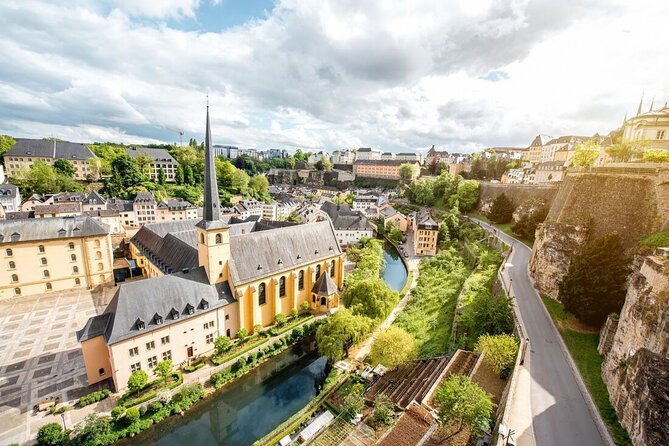 Luxembourg City Walking and Wine Tasting Tour - Meeting Details and Accessibility