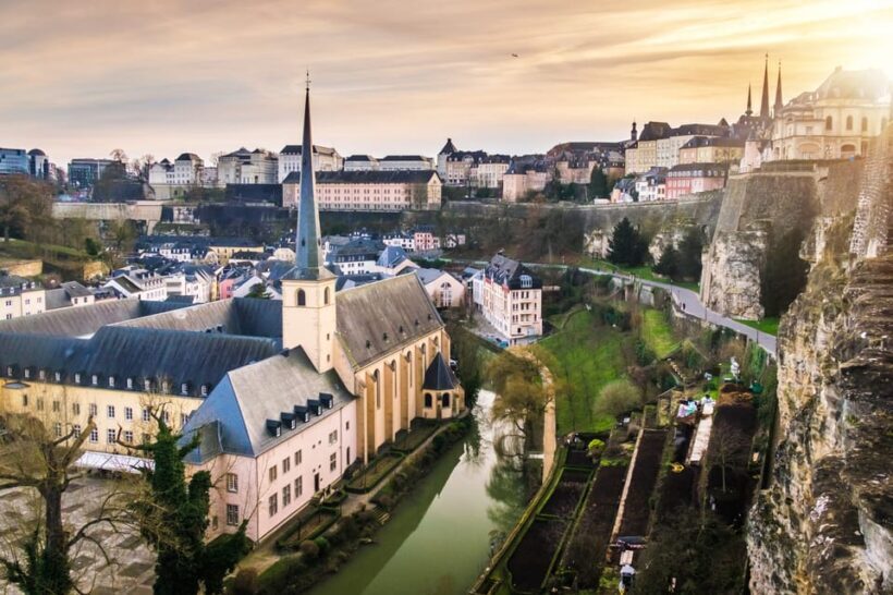 Luxembourg: Express Walk with a Local in 60 minutes - Who Will Appreciate This Tour?