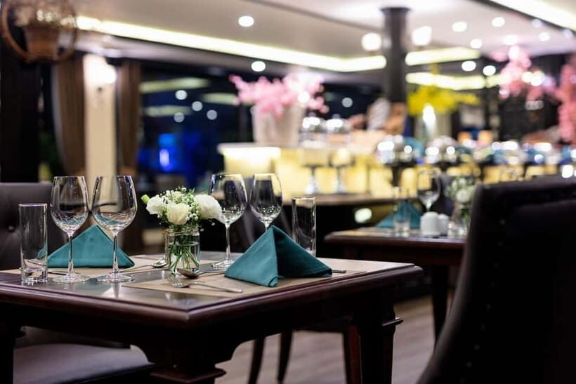 Luxurious 2-Day in 5 Stars Cruise: Lan Ha & Ha Long Bay - An Overview of the Experience
