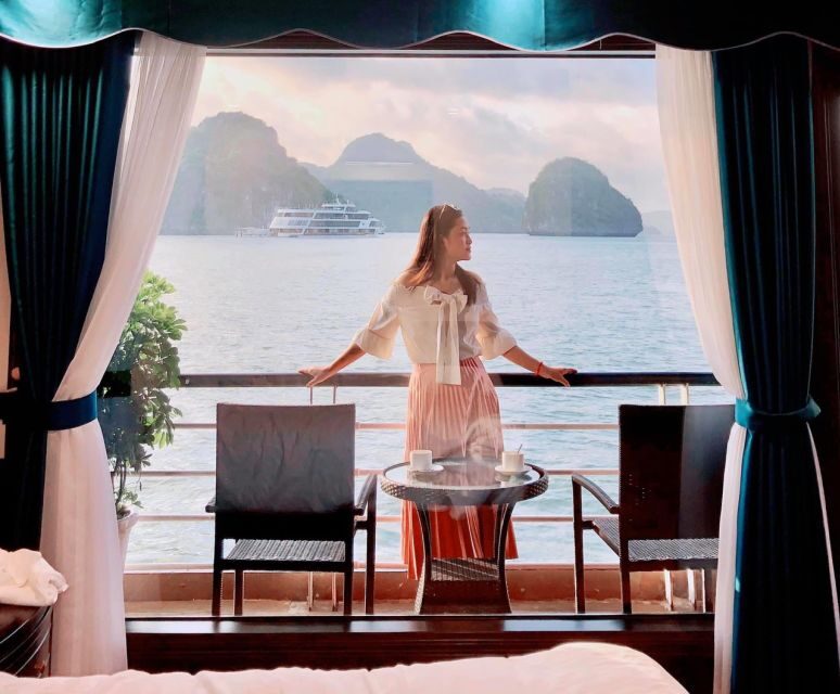 Luxury 5-Star Halong Bay Overnight Cruise: full board, kayak - Key Points