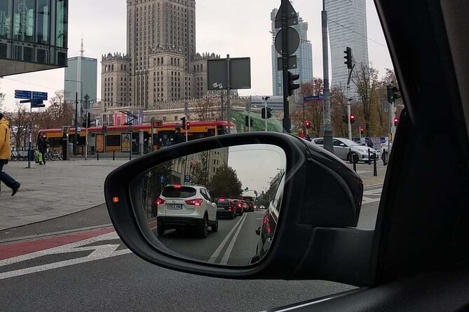 Luxury airport transfer from Lodz to Warszawa Chopin Airport - A Smooth Ride from Lodz to Warsaw Chopin Airport: A Detailed Look at the Luxury Transfer Service