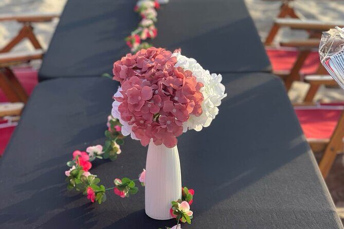 Luxury Beach Bonfire and Picnic Dinner at Town Line Beach - FAQ